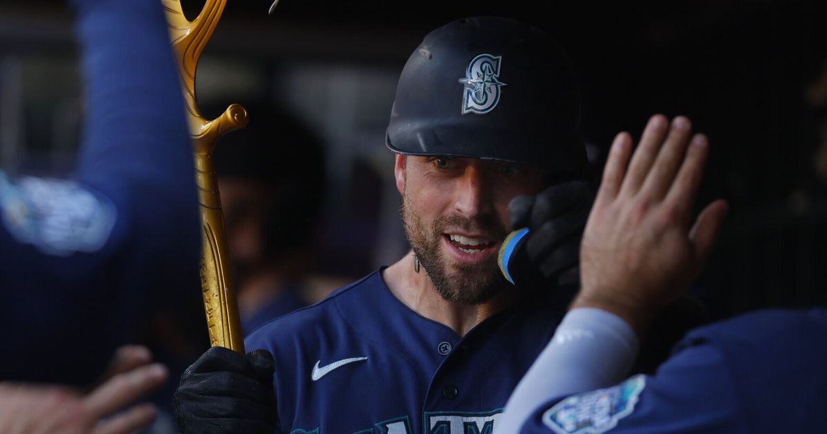 Who is hottest Mariners hitter of late? That’d be Tom Murphy. | The ...