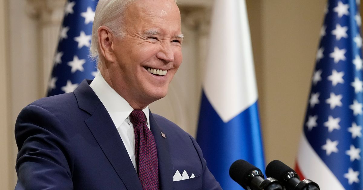 NOT REAL NEWS: A look at what didn’t happen this week | The Seattle Times