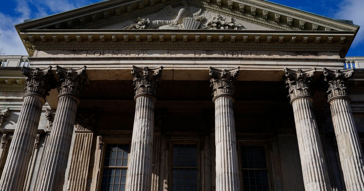 Landmark First Bank building in Philadelphia to be renovated and will ...