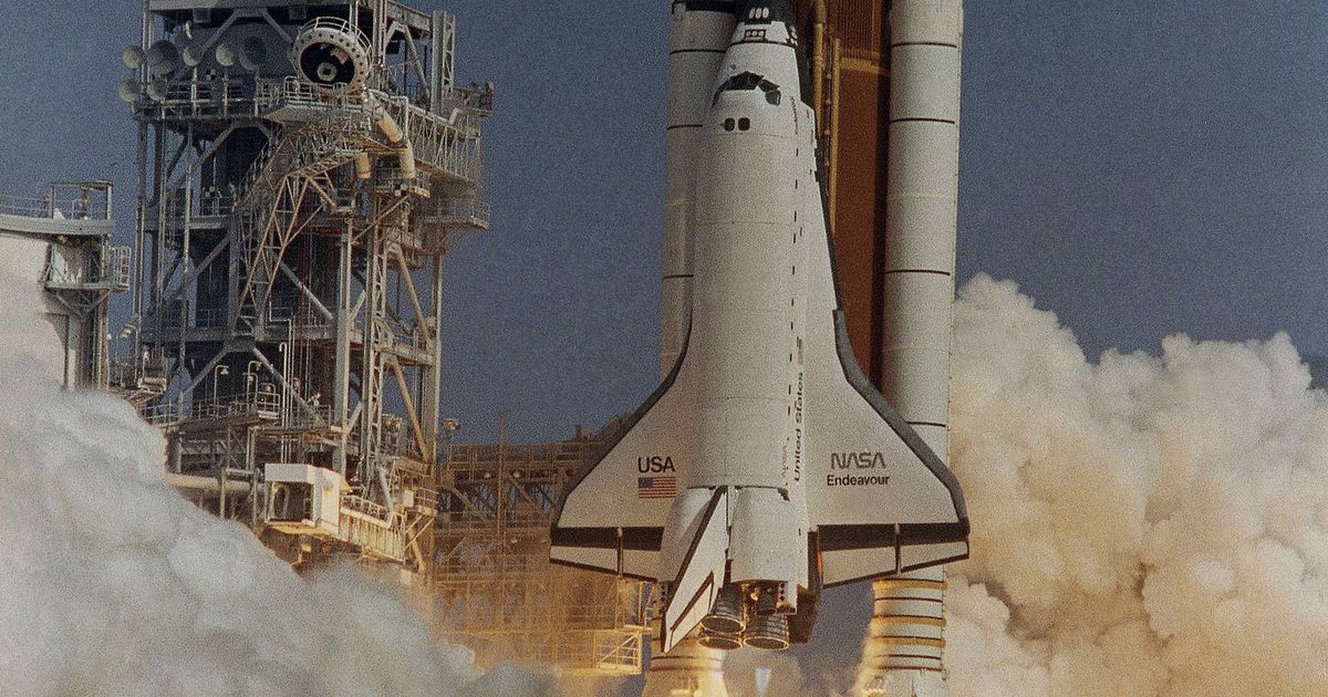 California Science Center to start complex process to display space ...