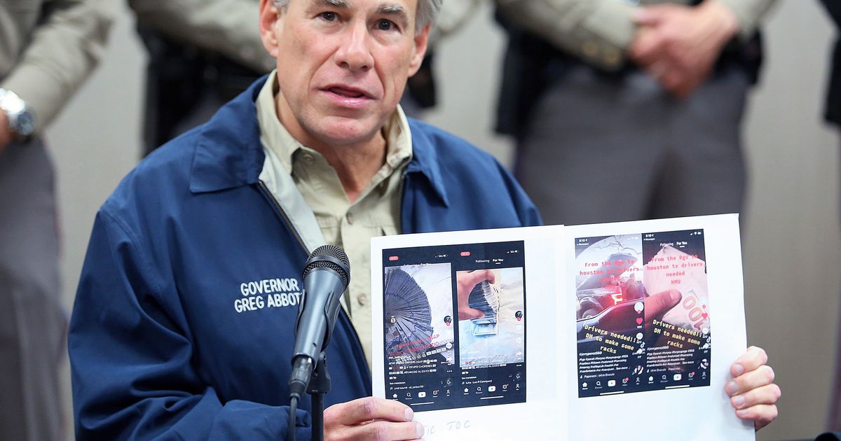 First Amendment group sues Texas Governor and others over the state’s ...