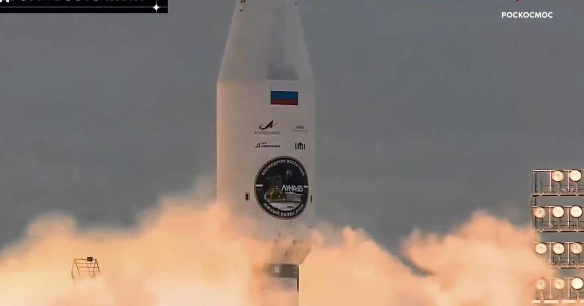 Russia is back on the lunar path. A rocket blasts off on its first moon ...