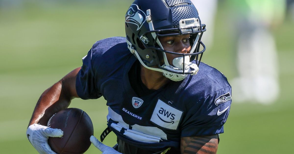 Easop Winston Jr.’s mom, a popular preacher, helps keep his NFL dream ...