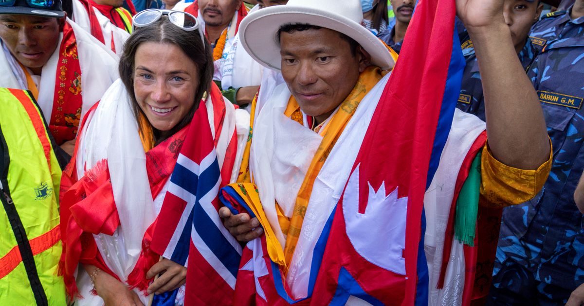 Norwegian climber says it would have been impossible to carry injured ...