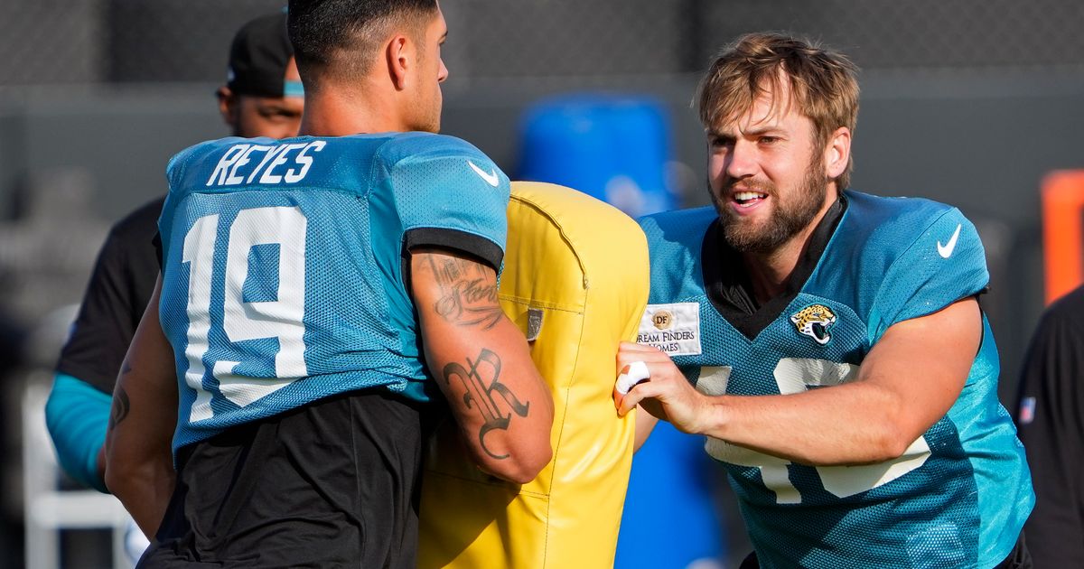 No interviews, please: Jaguars are treating coach Doug Pederson’s son ...