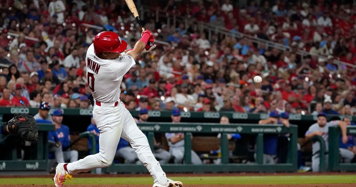 Winn Wins! Cardinals rookie gets back 1st-hit ball after Mets’ Alonso ...