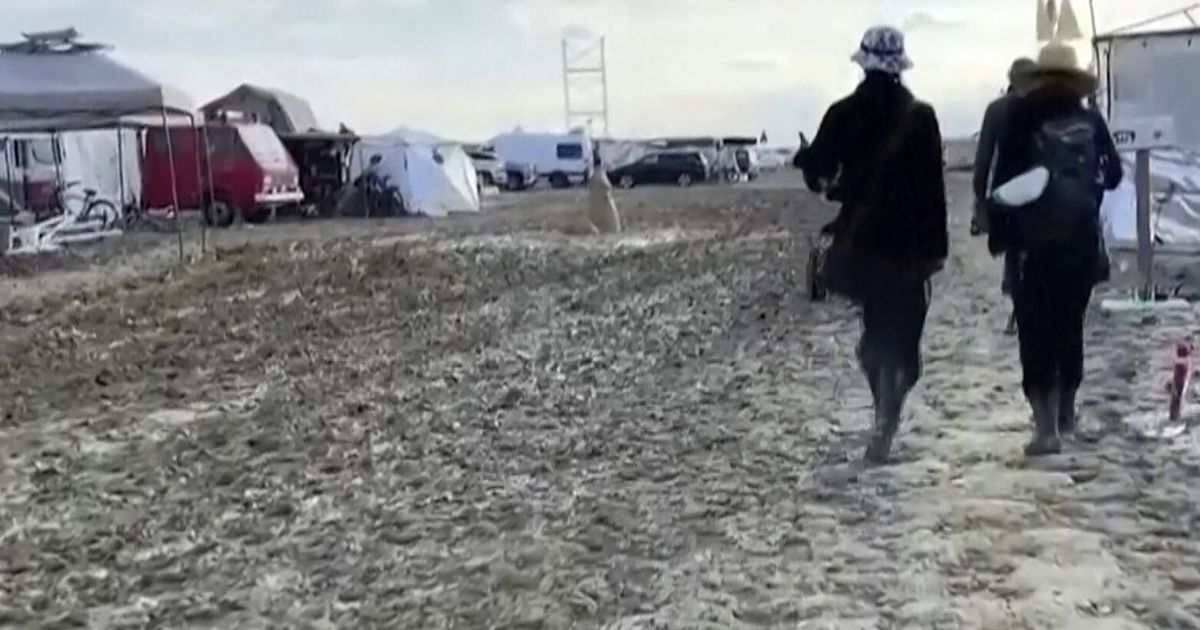 No longer stranded, tens of thousands clean up and head home after ...