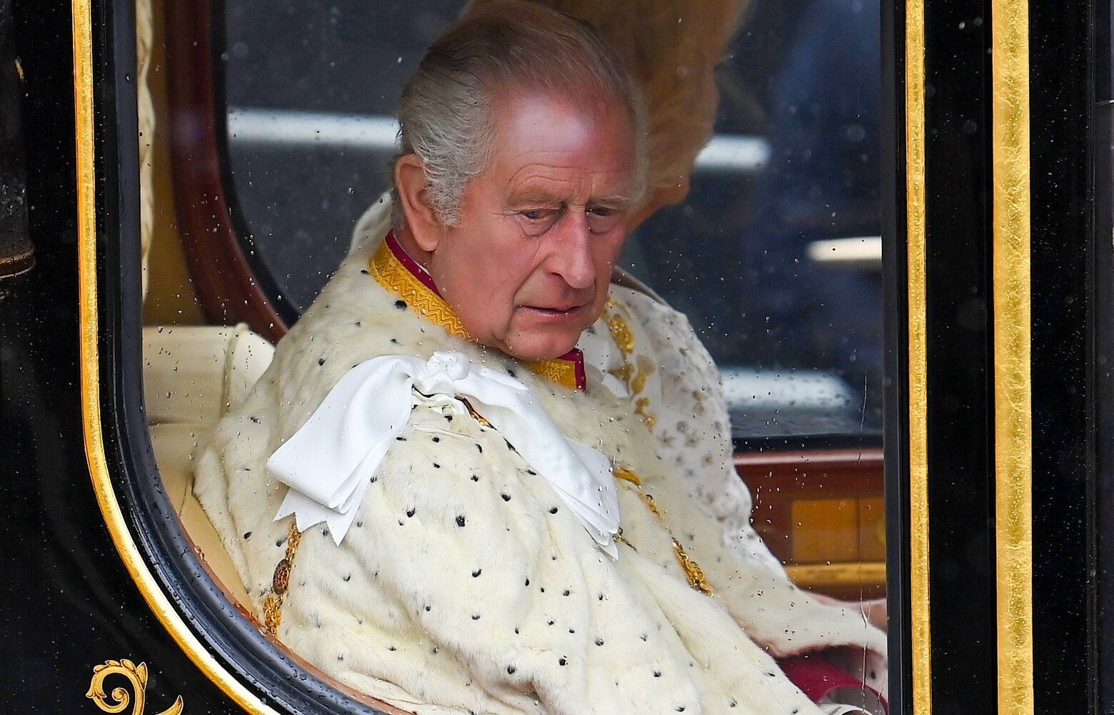 Queen Elizabeth II remembered a year after her death as gun salutes ...