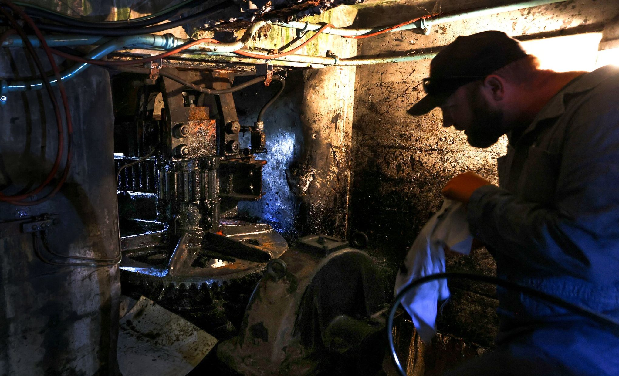 A deep dive into Seattle’s busy, beloved Ballard Locks