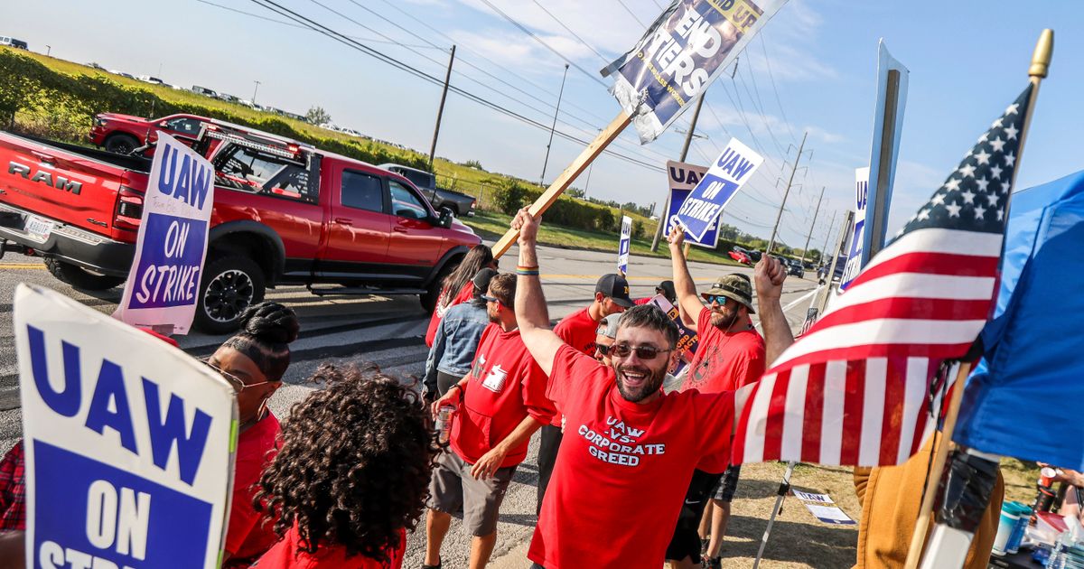 Auto workers still have room to expand their strike against car makers ...