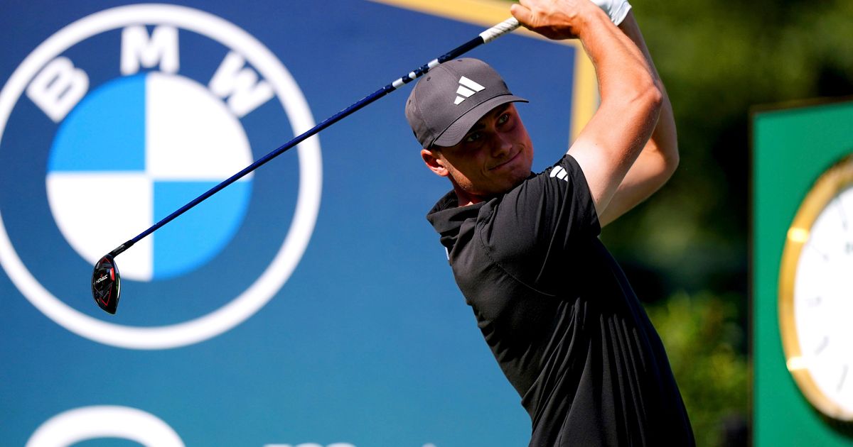 Aberg makes it look easy and leads by 2 at Wentworth as he pursues ...