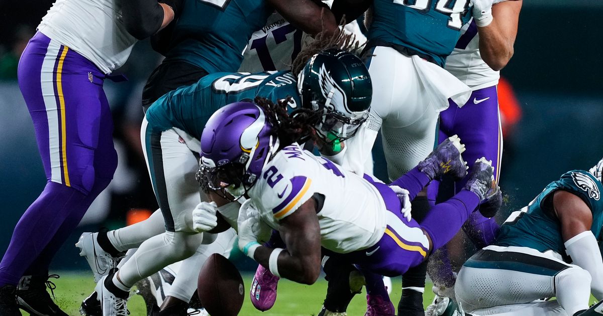 Vikings RB Mattison calls out racial slurs directed at him on social ...