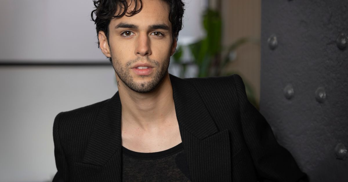 Stephen Sanchez conjures jukeboxes and early rock n’ roll on debut ...