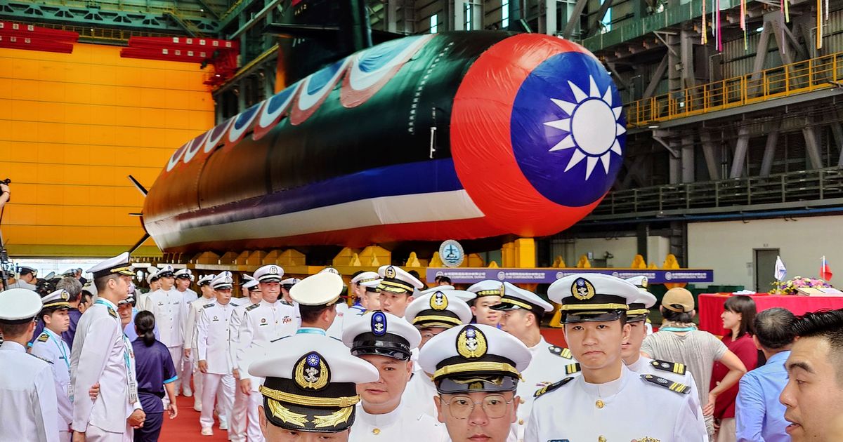 Taiwan launches the island’s first domestically made submarine for ...