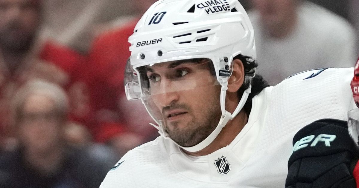 With Calder Trophy in hand, Kraken’s Matty Beniers drawing plenty of ...