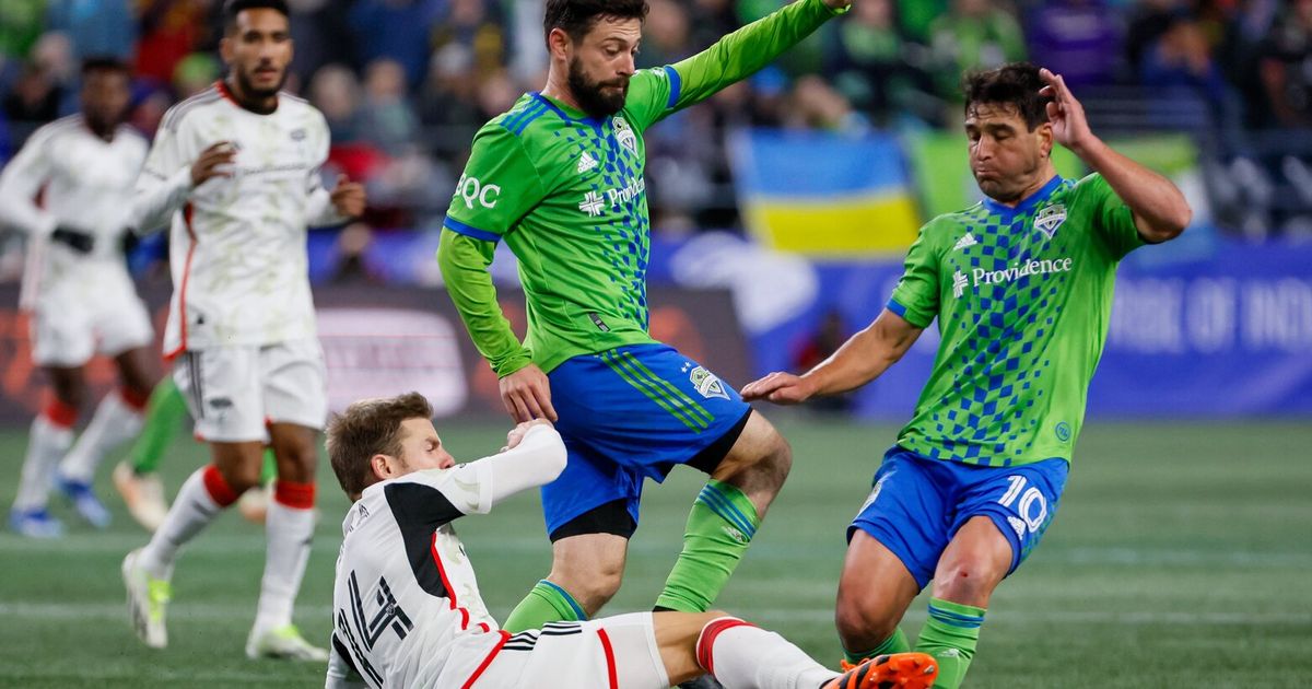 Sounders open playoff series with home win over FC Dallas | The Seattle ...