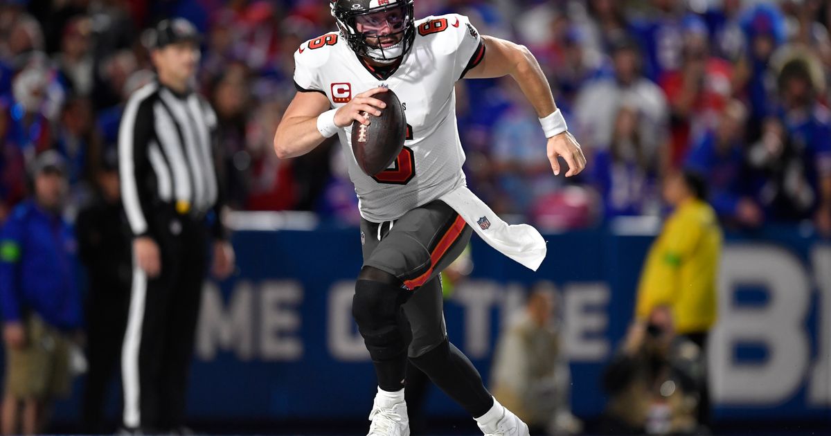 Mayfield, struggling Buccaneers confident they will solve offensive ...