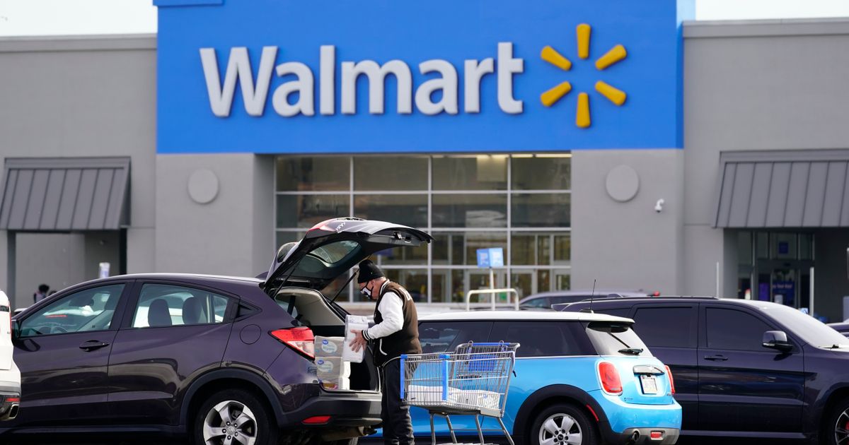 Walmart expands nationwide health care coverage for those employees who ...