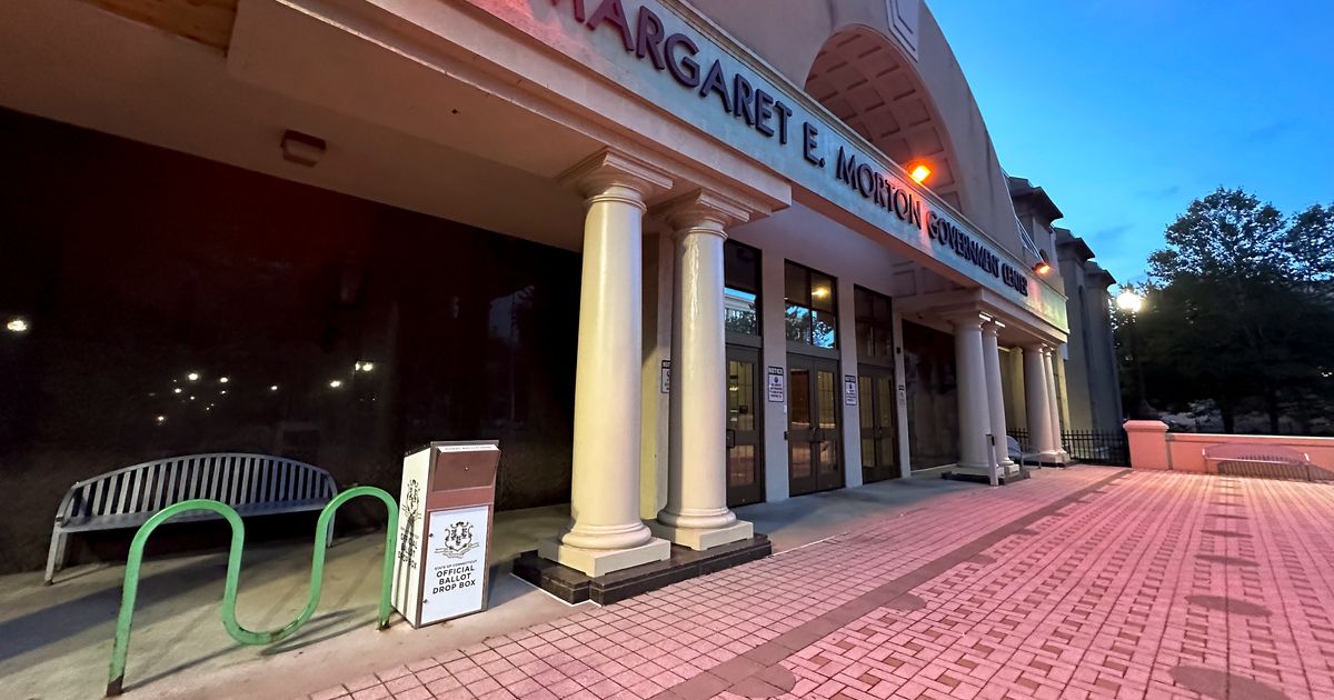 Drop boxes have become key to election conspiracy theories. Two ...