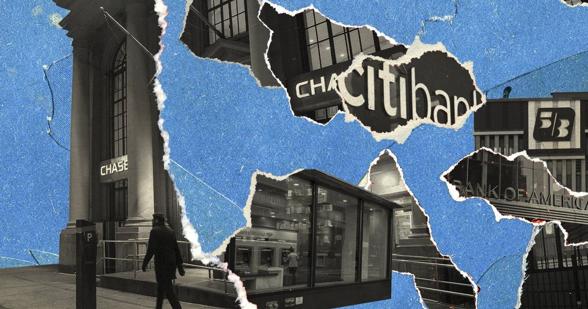 Why banks are suddenly closing down customer accounts | The Seattle Times