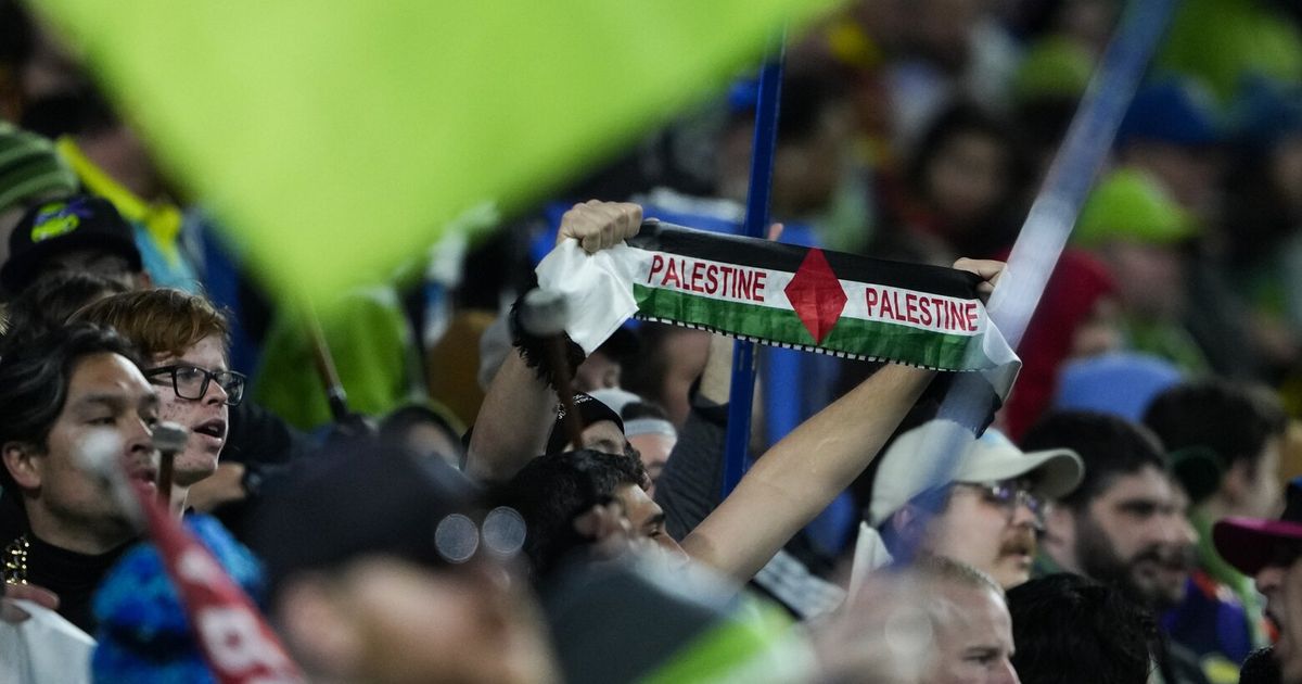 Sounders prohibit flags of Israel or Palestine at Lumen Field in ...