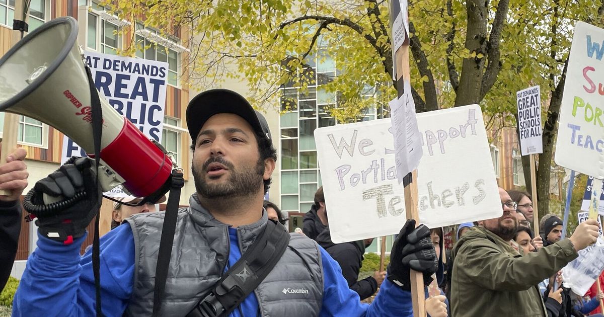 Schools in Portland, Oregon, reach tentative deal with teachers union ...