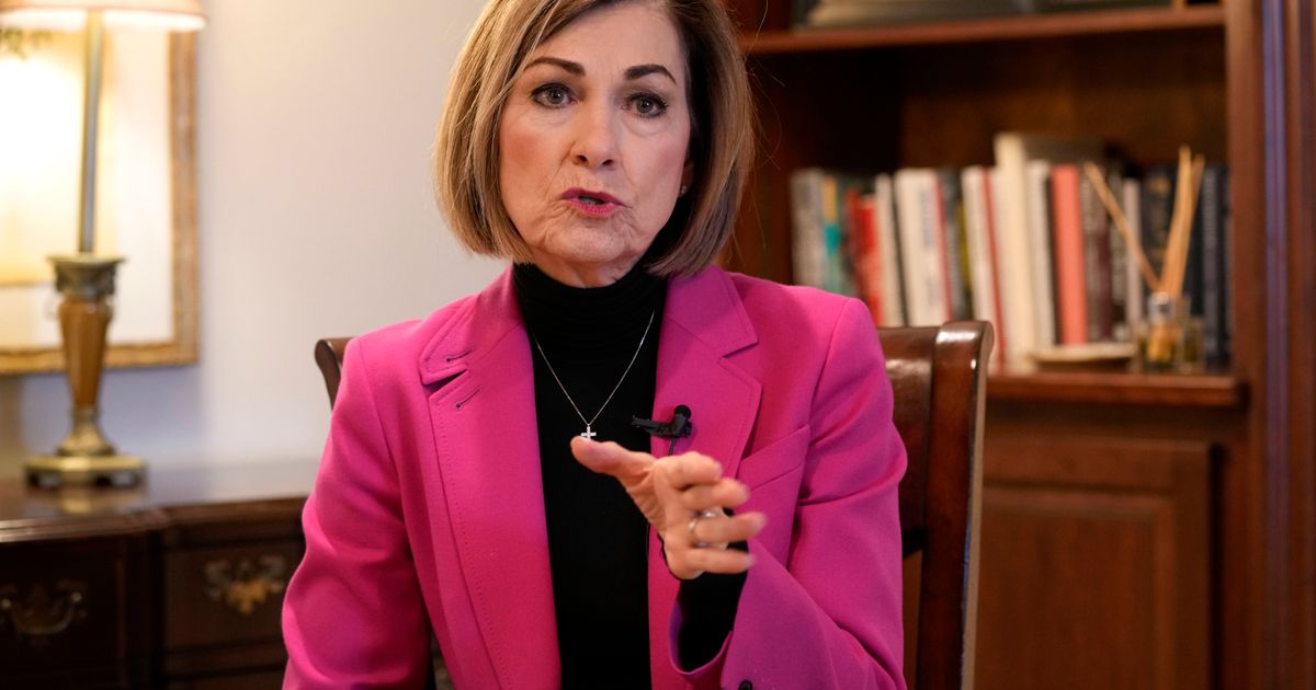 LGBTQ+ rights group sues over Iowa law banning school library books ...