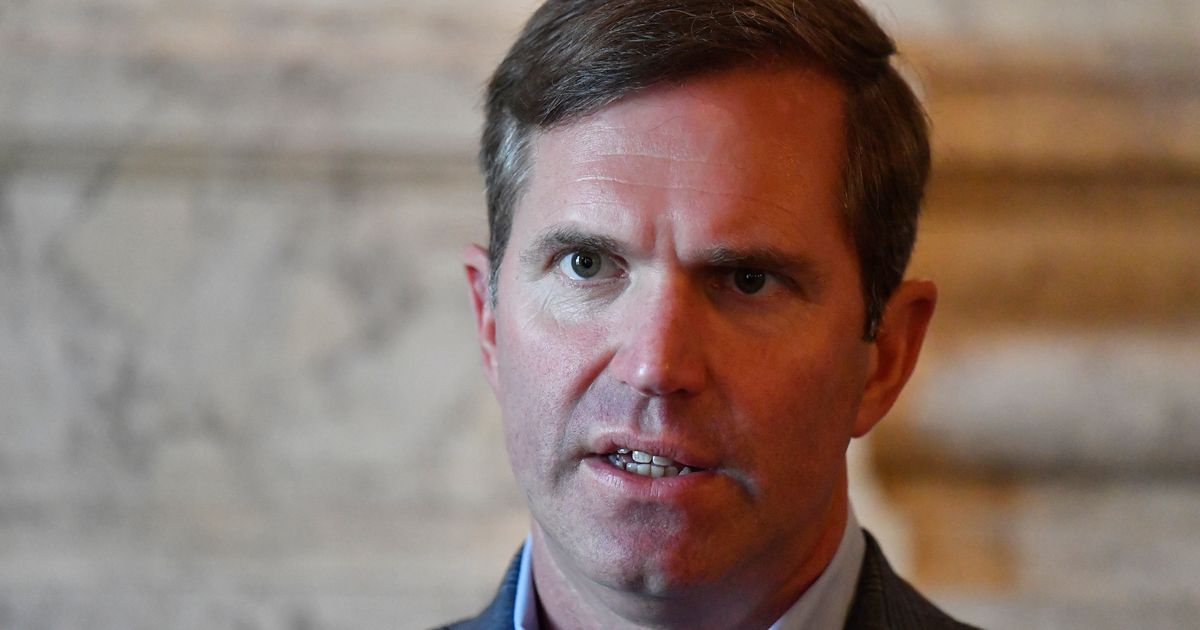 NOT REAL NEWS: A look at what didn’t happen this week | The Seattle Times