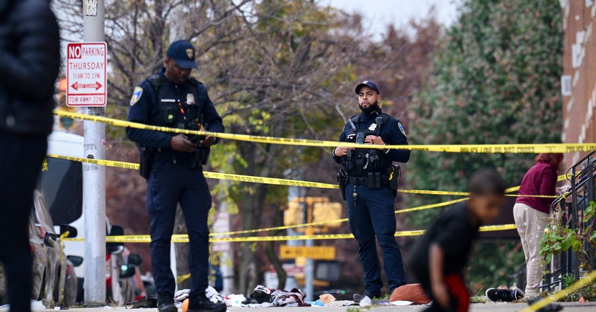Baltimore police fired 36 shots at armed man, bodycam recordings show ...