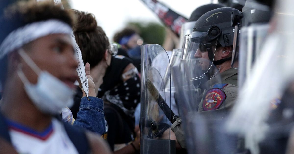 Indictments against Texas officers for tactics in 2020 protests dropped ...