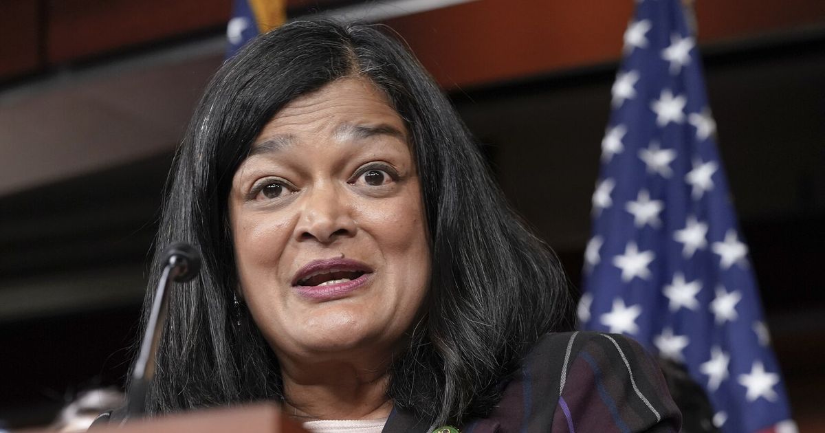 Jayapal, Wyden lead inquiry that finds pharmacies fail to protect ...
