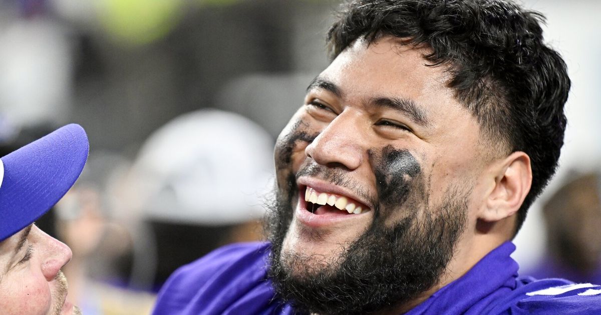 What frequent trips to 24 Hour Fitness say about UW left tackle Troy ...