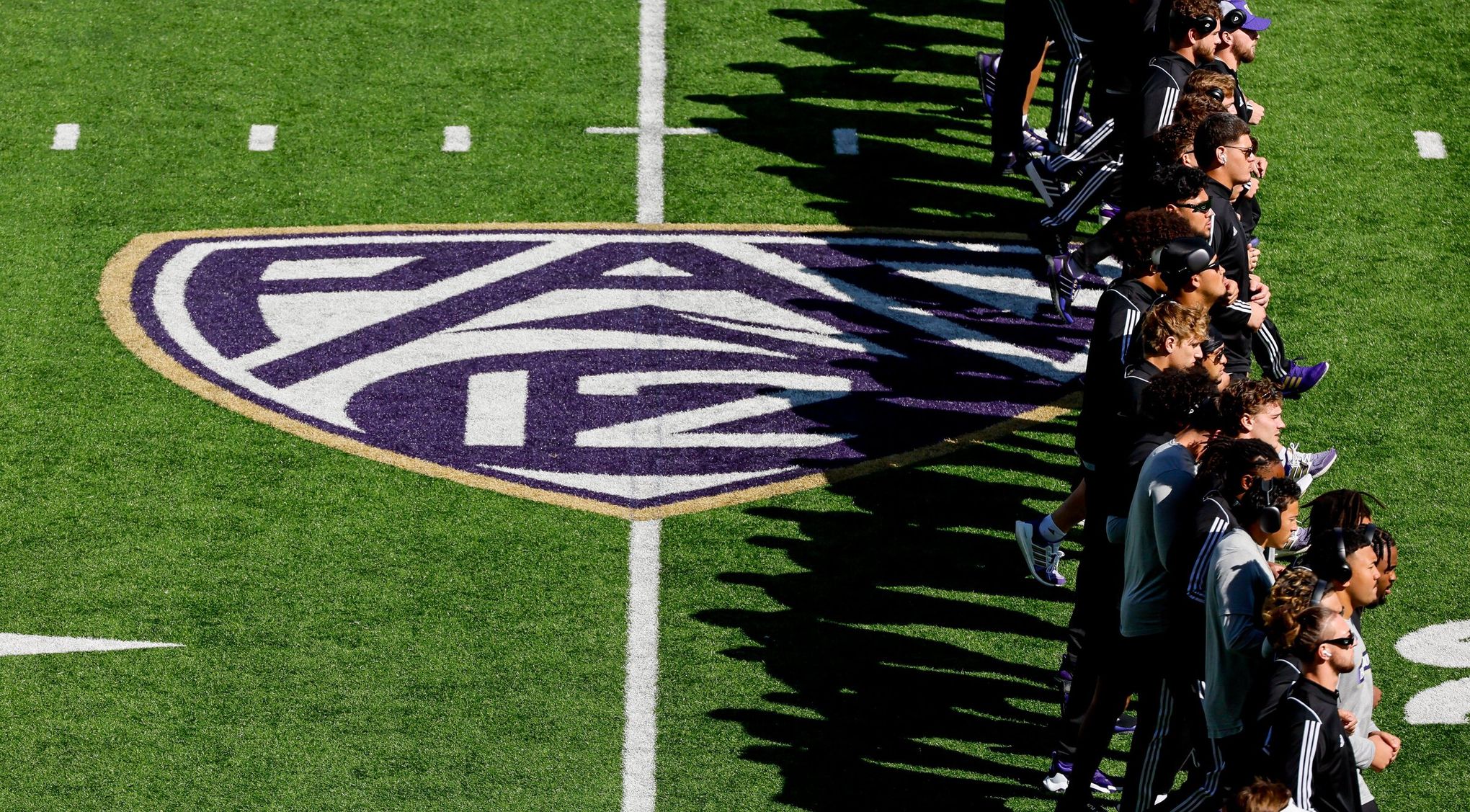 Inside UW’s breakup with the Pac-12, and the conference’s frantic ...