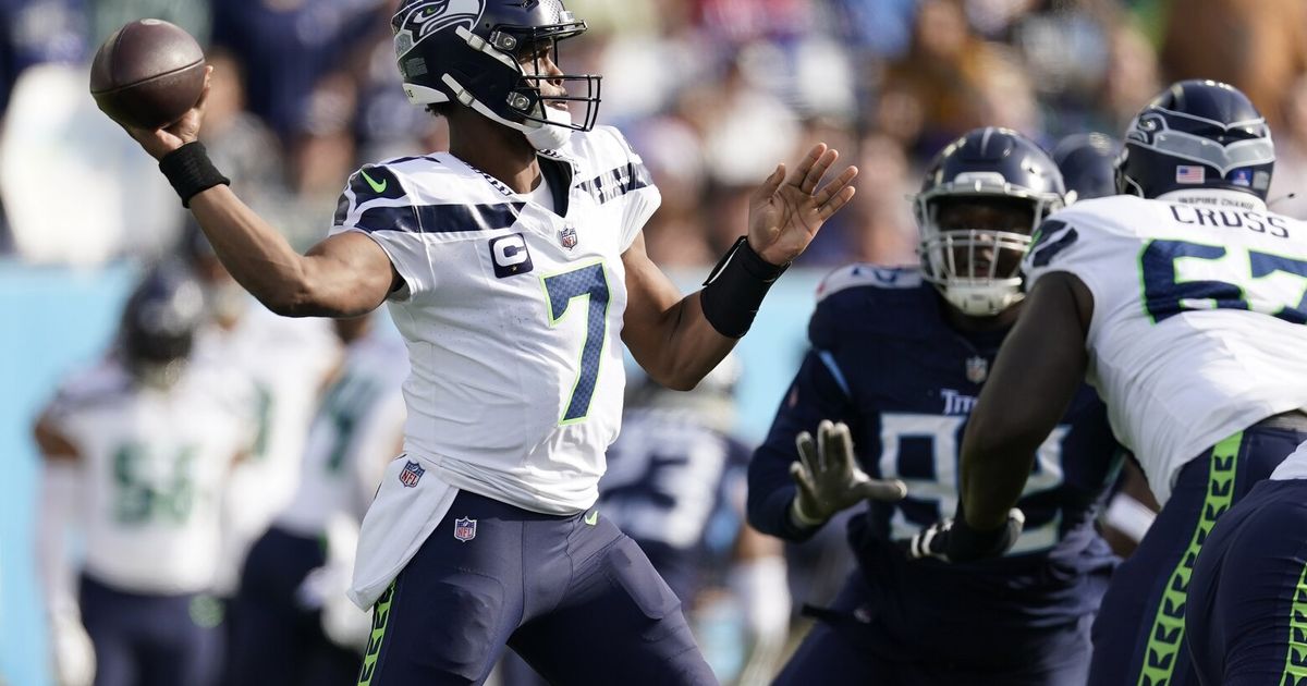 Seahawks-Titans GameCenter: Live updates, highlights, score, how to ...