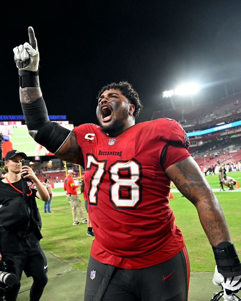 What Is Left Tackle In Football