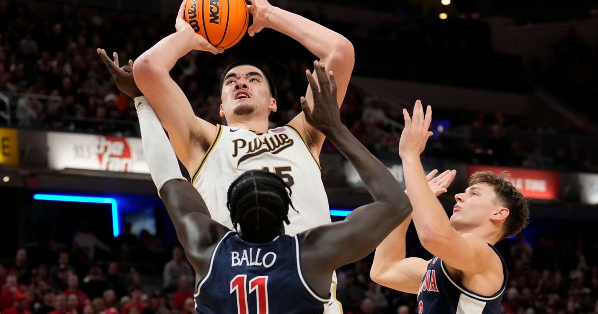 Loyer, Smith lead No. 3 Purdue past No. 1 Arizona 92-84 in NCAA ...
