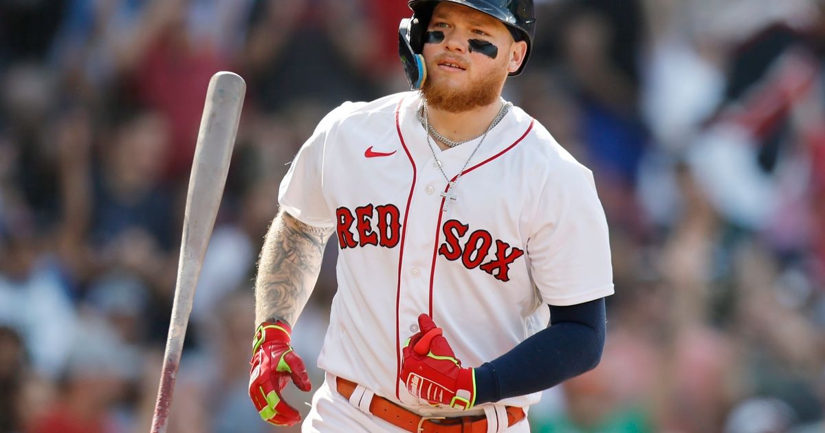 In rare Yankees-Red Sox trade, outfielder Verdugo goes to New York and ...