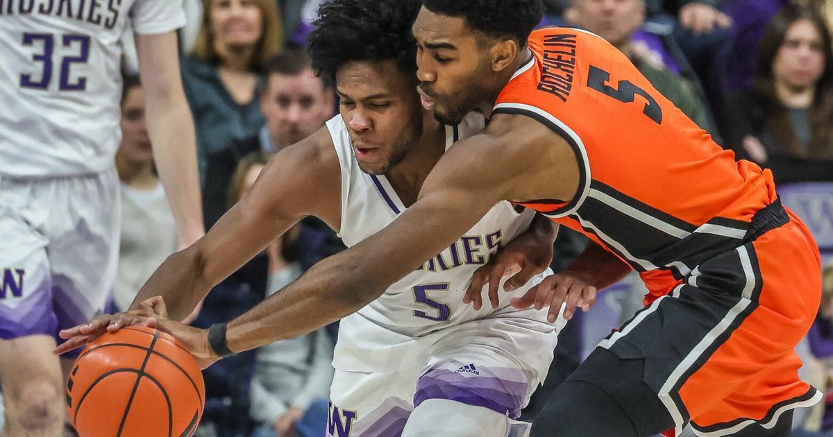 Photos: UW men beat Oregon State | The Seattle Times