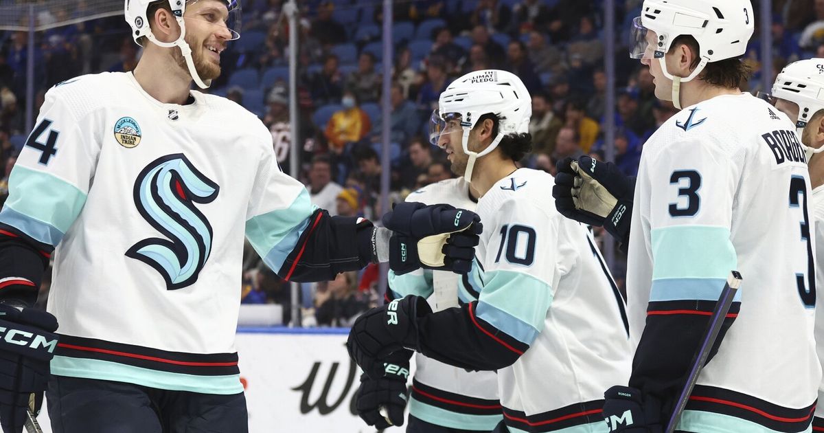 Kraken run winning streak to 7 games, 1 shy of tying franchise record ...