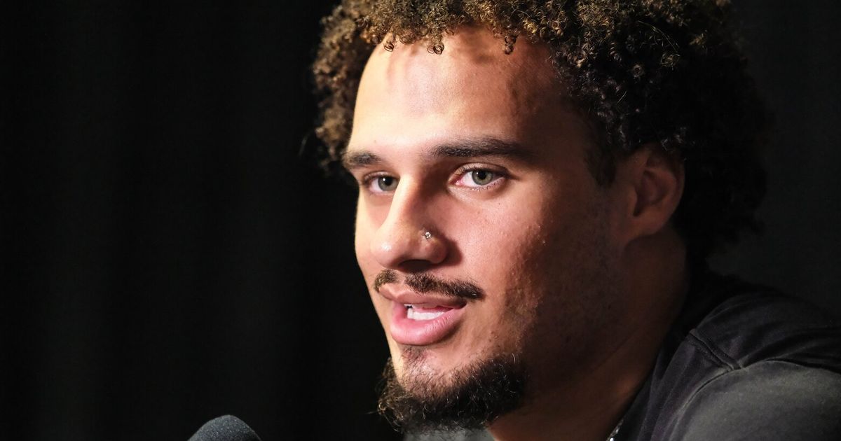 Washington edge rusher Bralen Trice joins teammates in declaring for ...