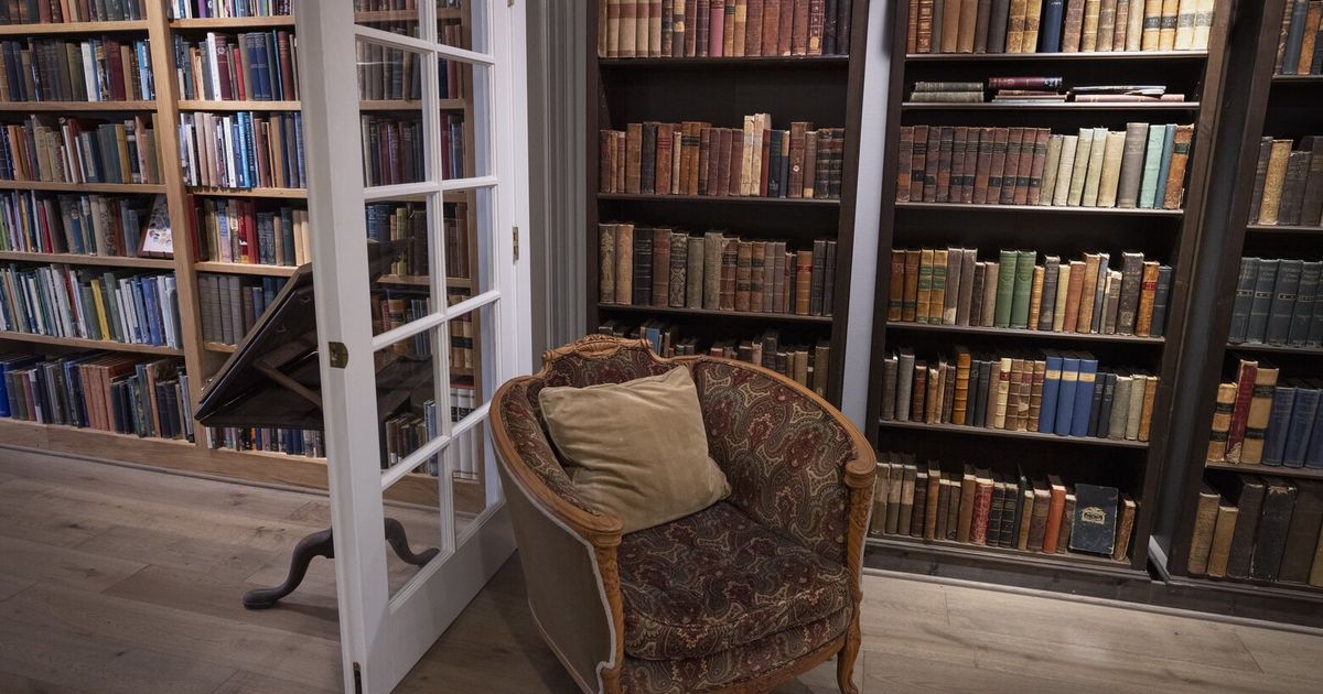 The new Ballard bookstore devoted to the ancient art of books | The ...