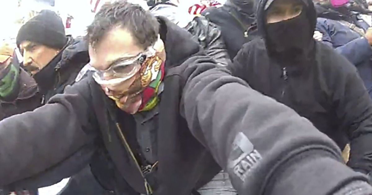 WA Proud Boy sentenced to 6 years for role in U.S. Capitol riot | The ...