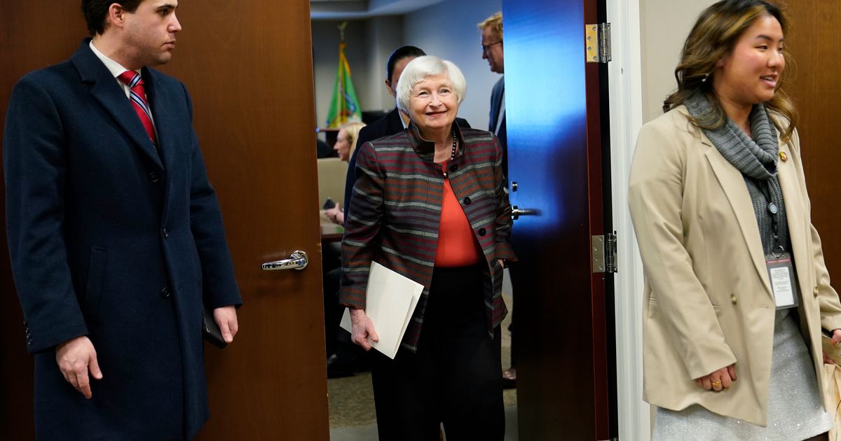 Yellen says 100,000 firms have joined a business database aimed at ...