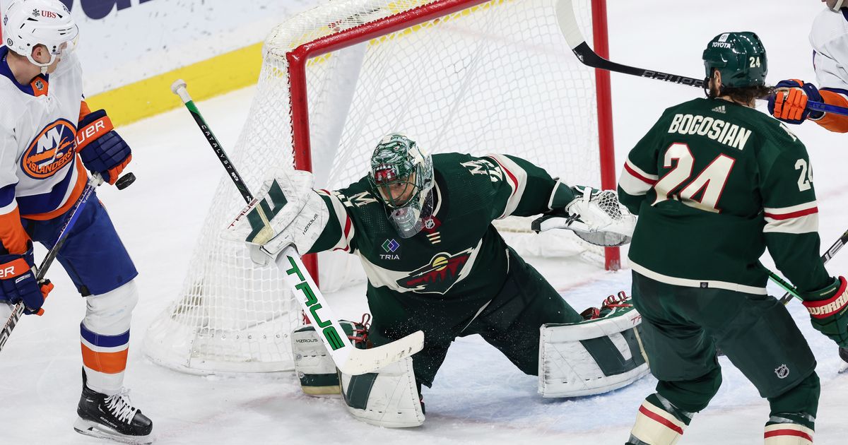 Fleury, Wild blank Islanders 5-0 as goalie passes Roy for 2nd place in ...