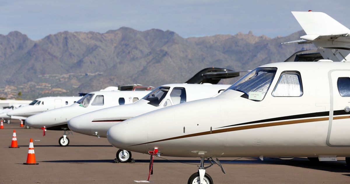 IRS to go after executives who use business jets for personal travel in ...