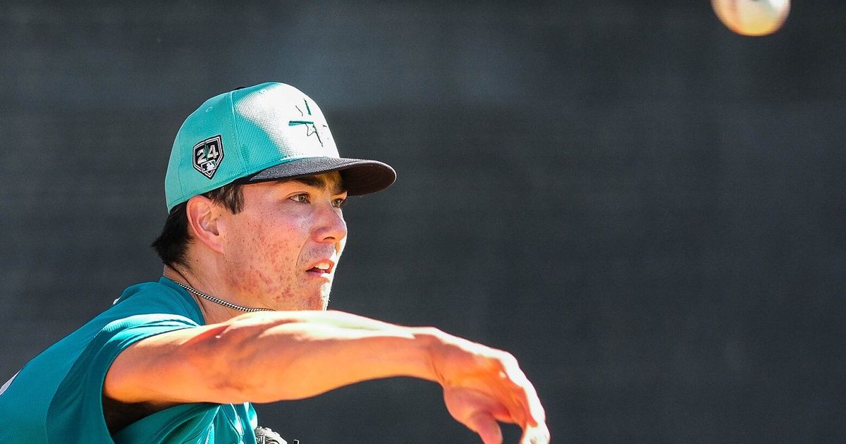 As trade rumors swirled, Julio Rodriguez urged Mariners to keep Bryce ...