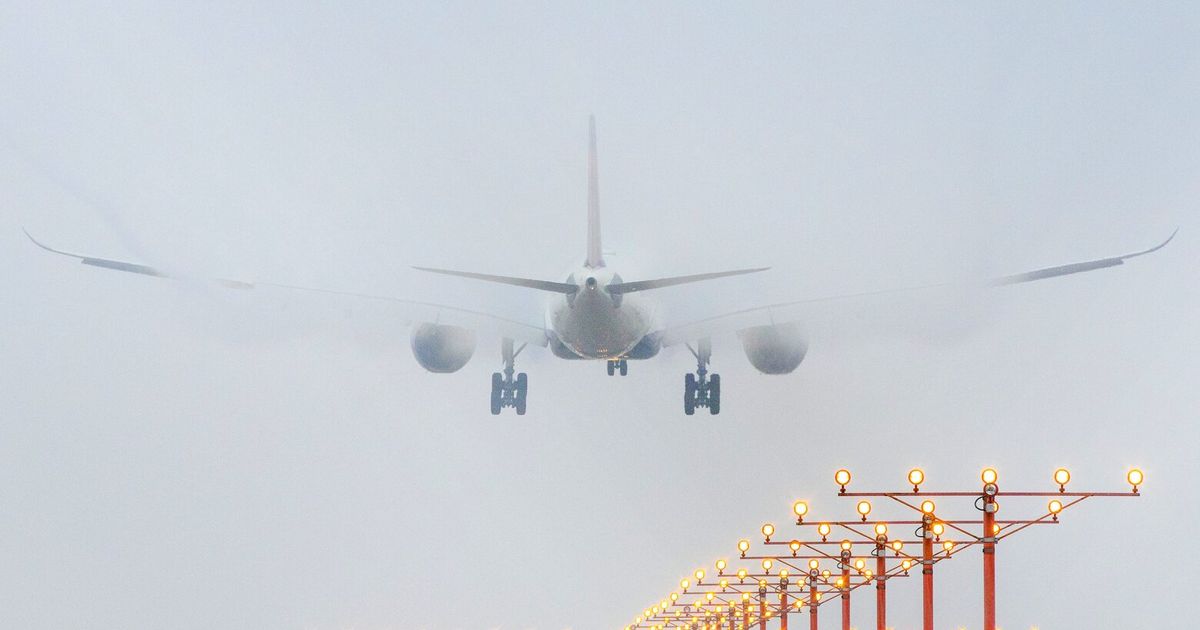 ‘Exit envy’: Why passengers want to get off the plane first | The ...