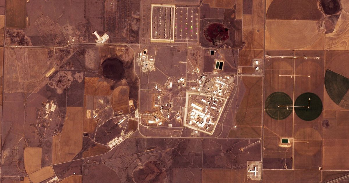 Texas wildfires forces shutdown at nuclear weapon facility. Here is ...