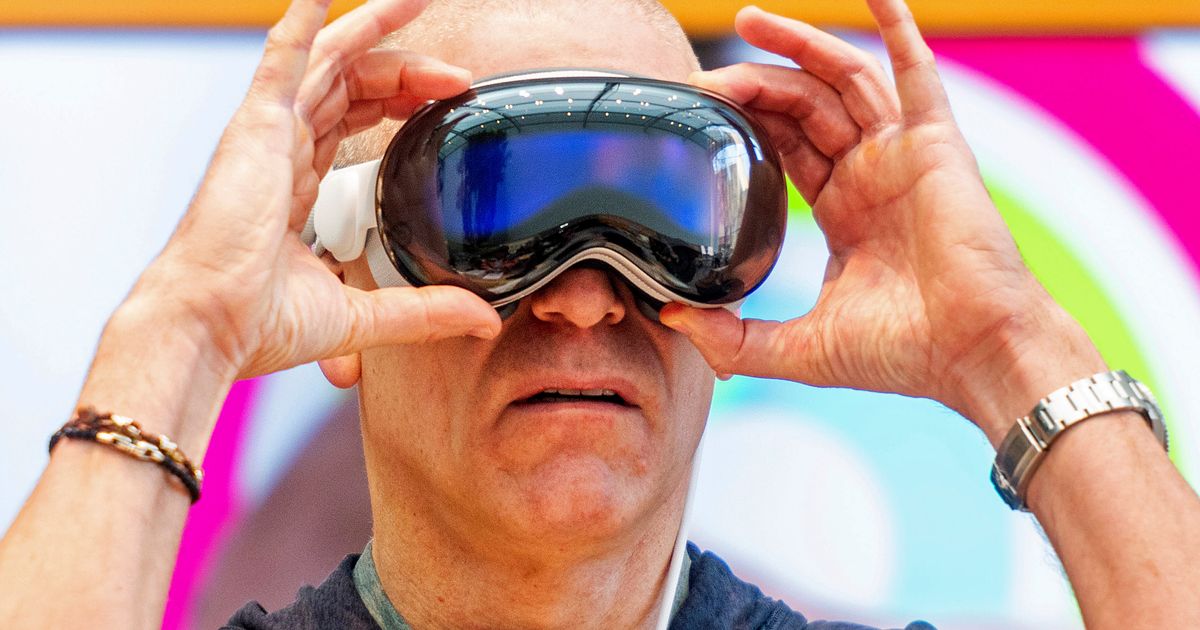 Why Apple is pushing the term ‘spatial computing’ along with its new ...