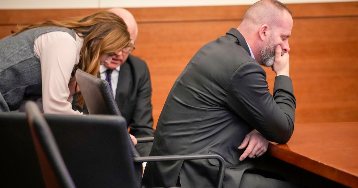 Judge declares a mistrial in a former Ohio deputy’s murder trial | The ...